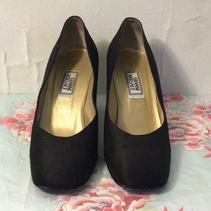 Versace | Shoes | Gianni Versace Black Satin Square Toe Heels Sz 85 ...